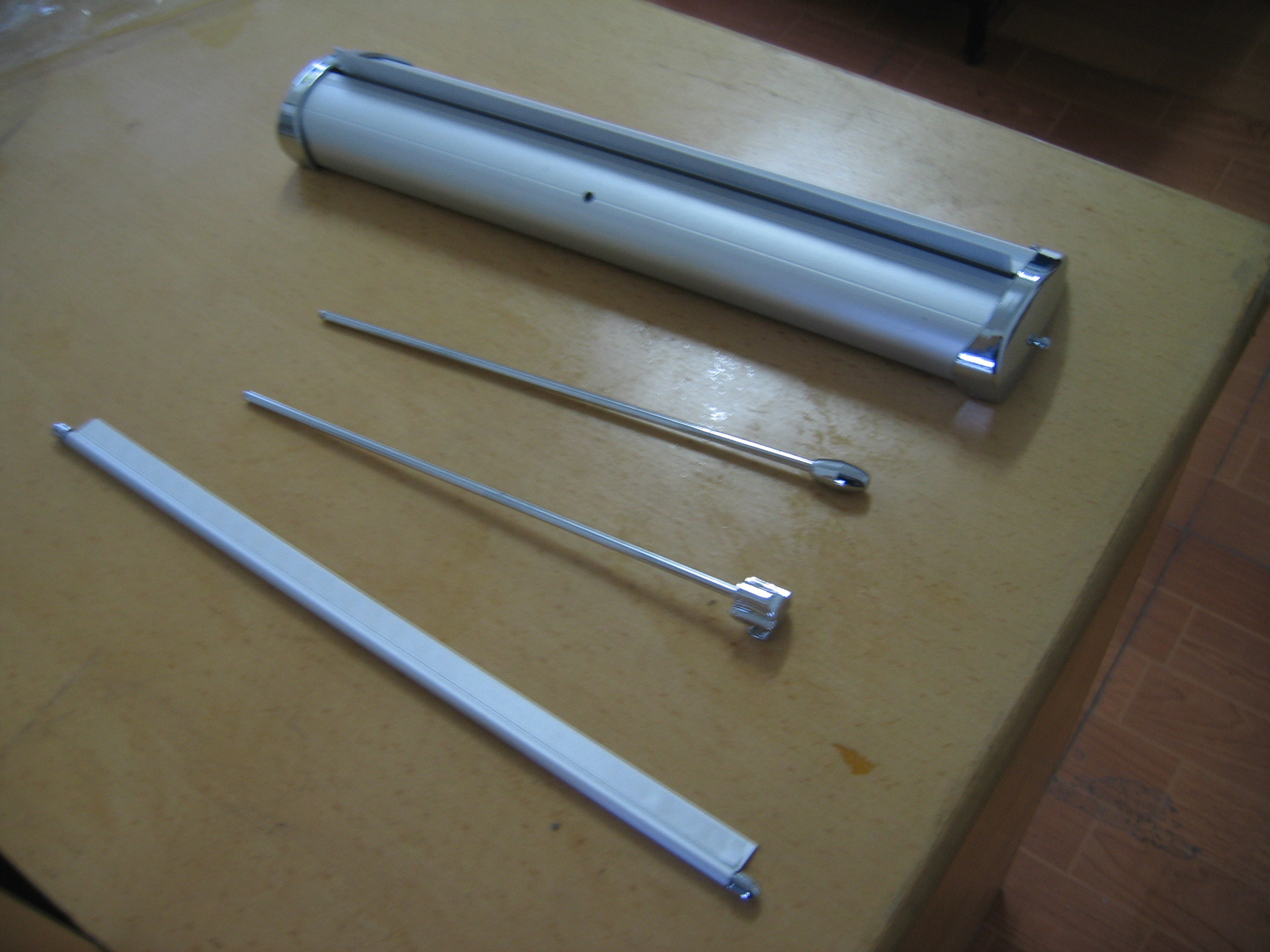 100% Aluminium Portable Retractable Mini A3 A4 Table Roll Up Banner ...