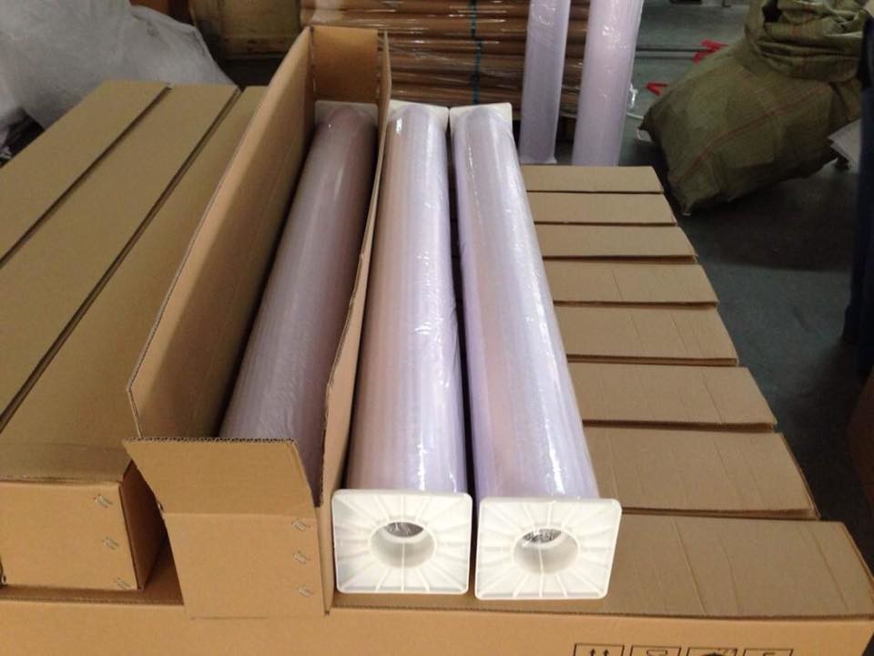 Self Adhesive White Vinyl Roll PVC Sticker Vinyl Sticker Roll Printable ...